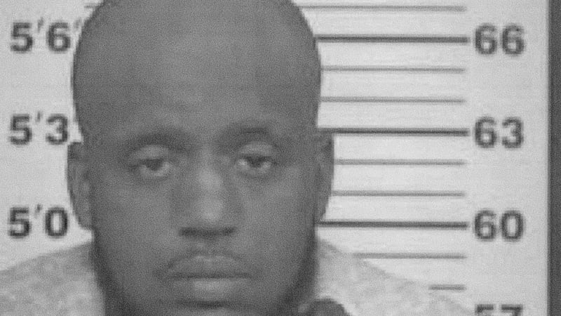 Woman Held At Gunpoint Told To Perform Sex Act On Man She Met On
